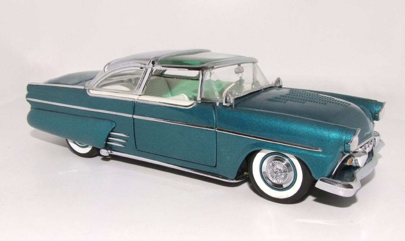 1955 Ford Fairlane Crown Victoria Custom | usamodellbilar